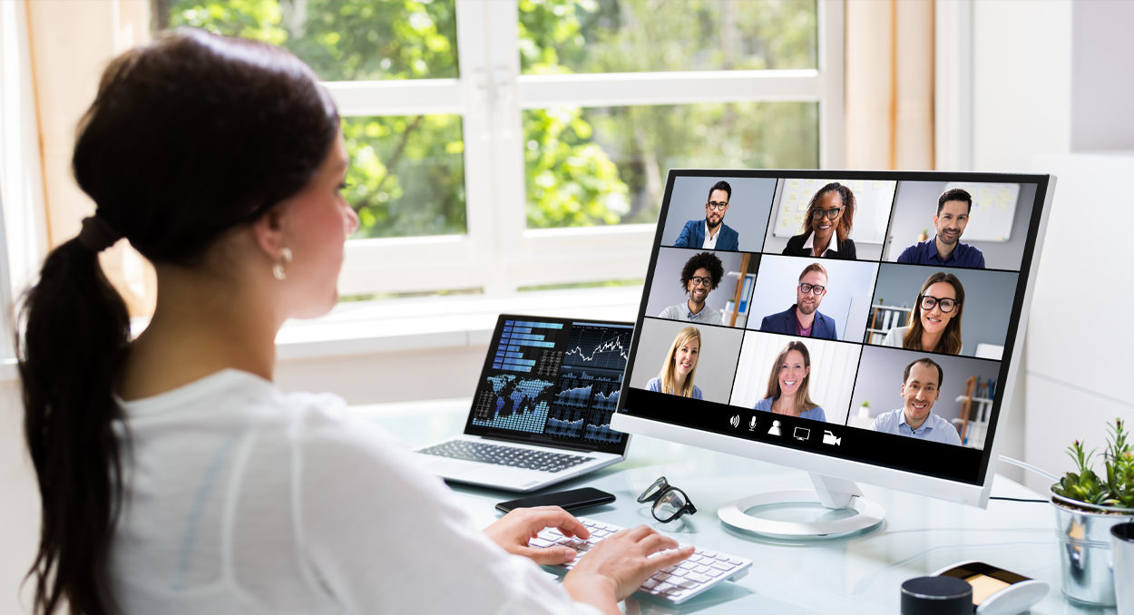 Enhancing Remote Collaboration in the Hybrid Workplace